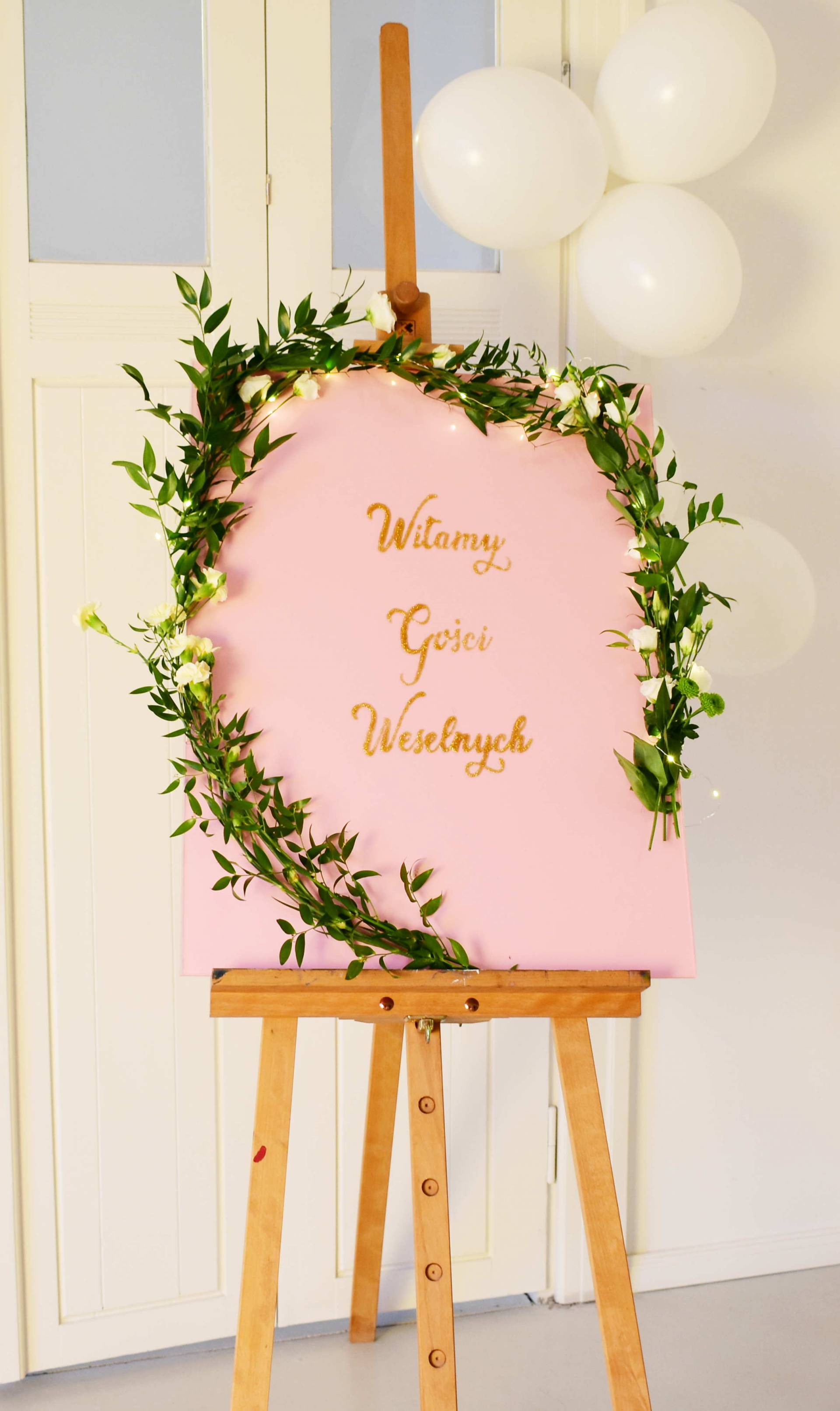 Tablica powitalna na wesele - ślubne DIY - Kreatywne DIY